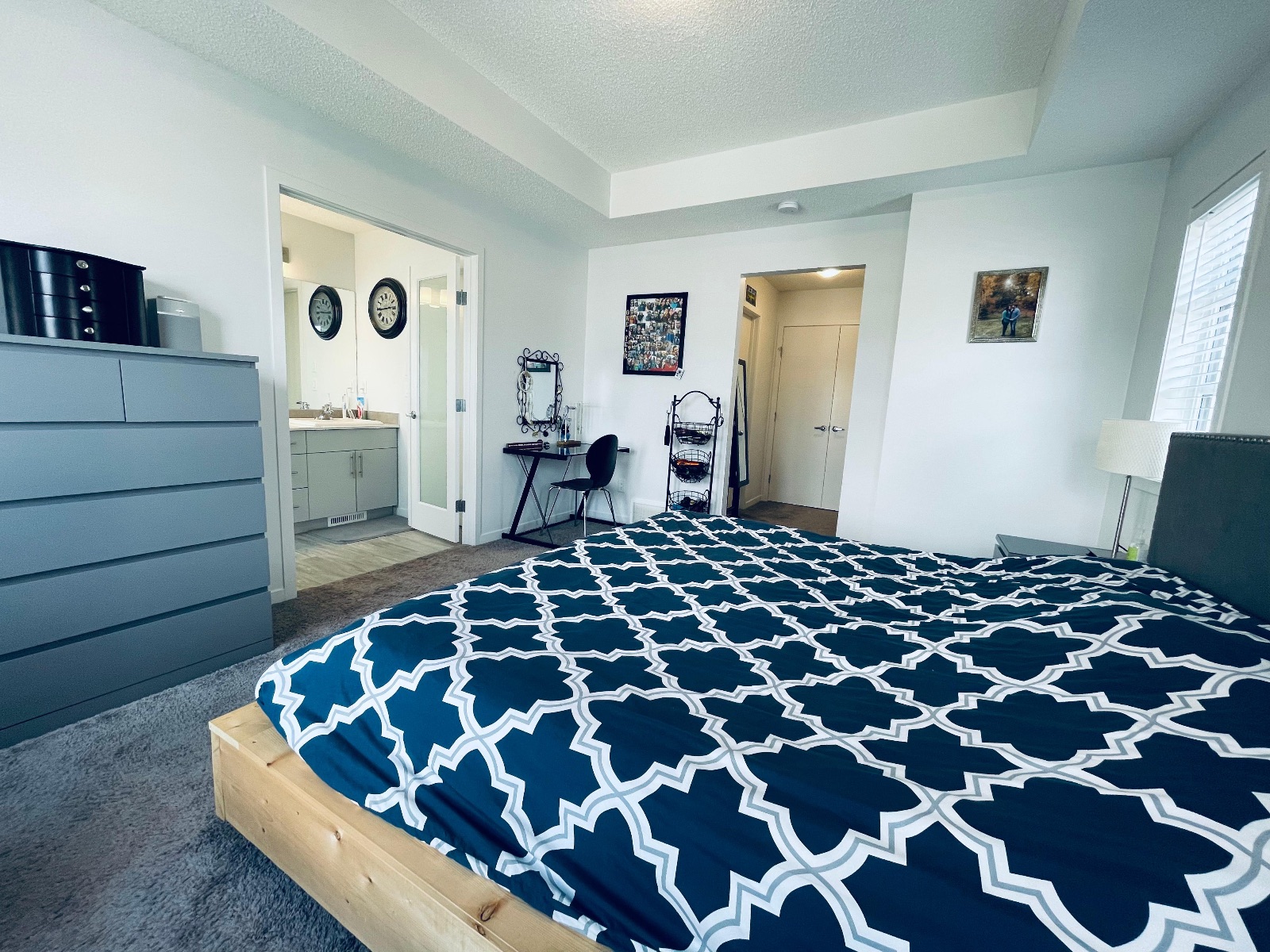 9924 222 Street NW, Edmonton AB | HonestDoor