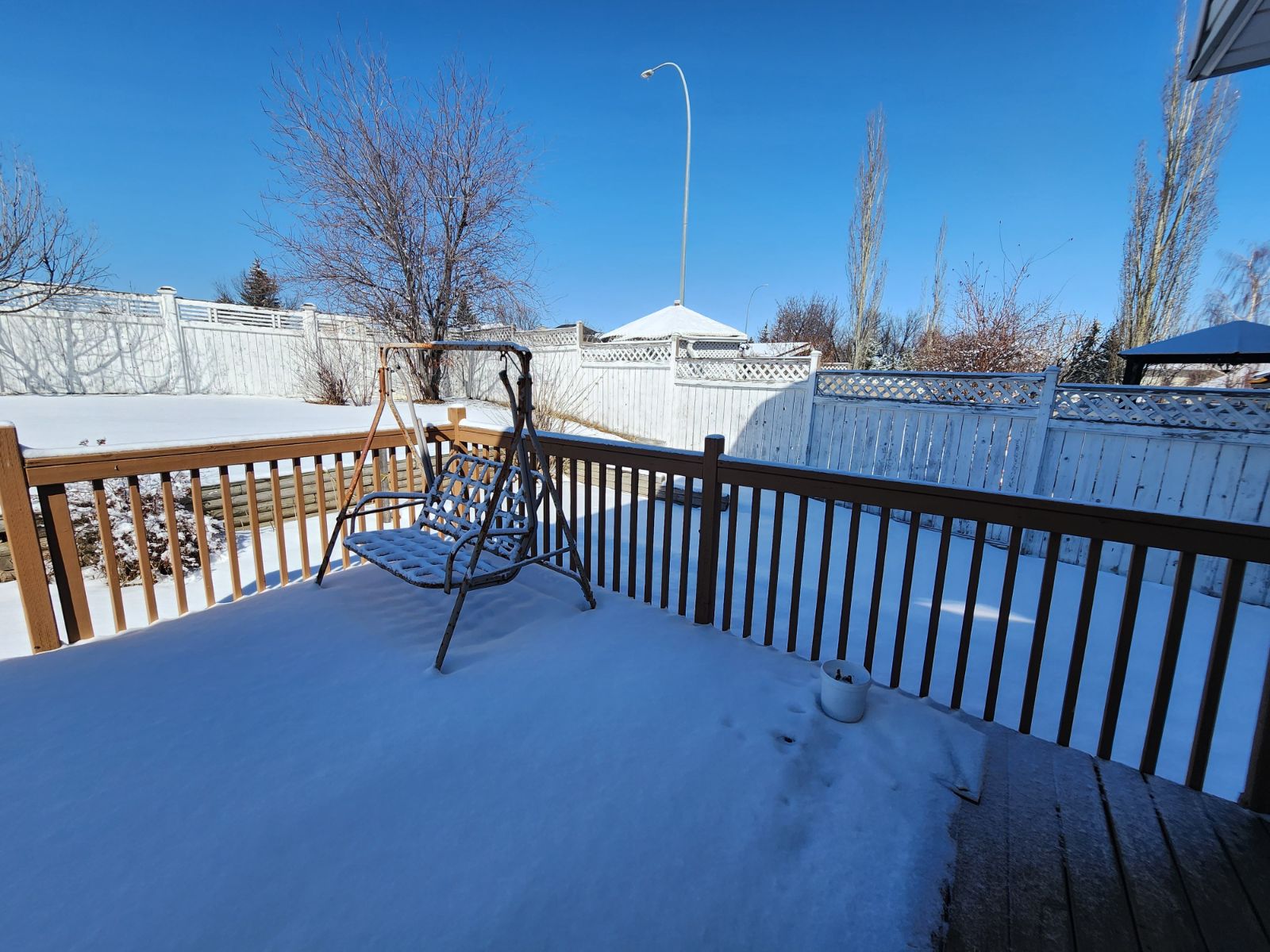 72 Hidden Vale Close NW, Calgary AB | HonestDoor