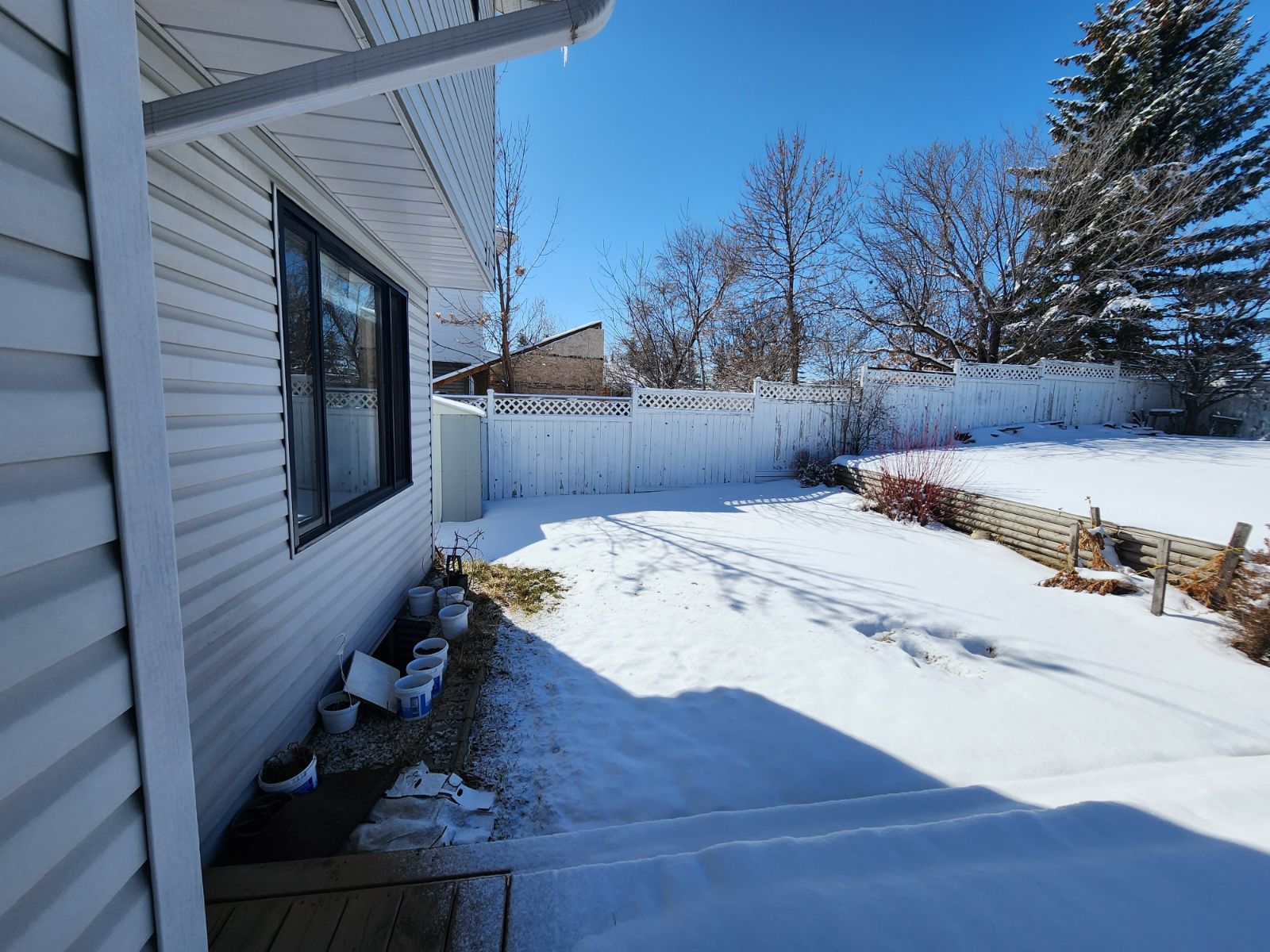 72 Hidden Vale Close NW, Calgary AB | HonestDoor